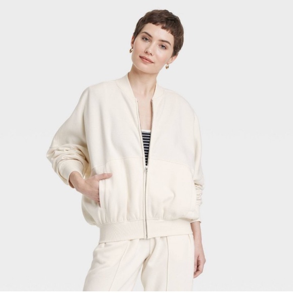 Universal Thread | Jackets & Coats | Leisure Studio Fleece Bomber Jacket | Poshmark